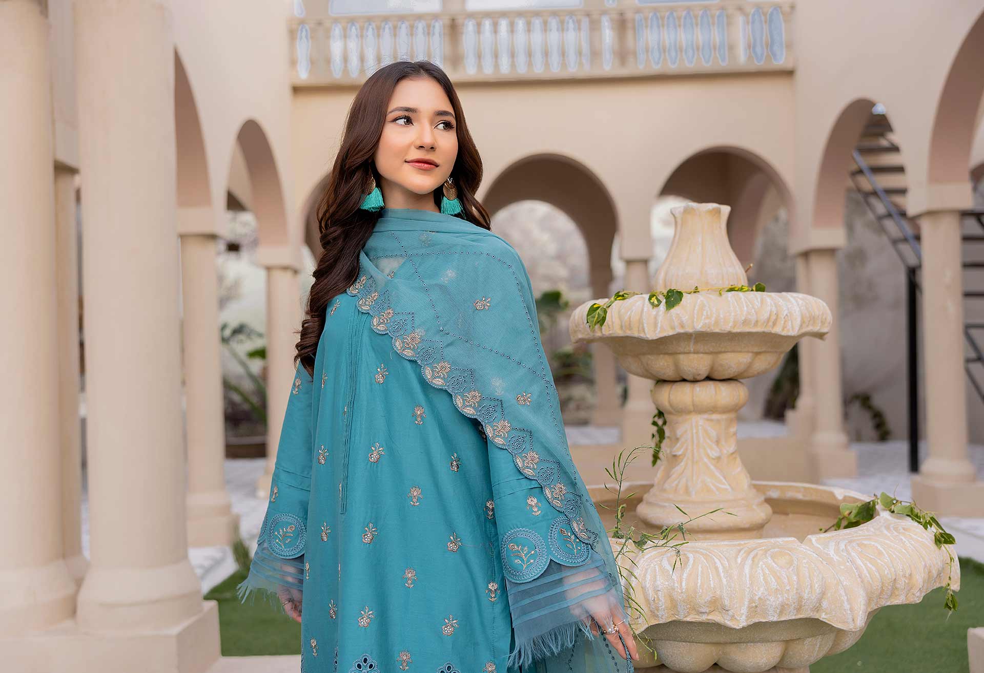 Unstitched Collection Women Clothes Online In Pakistan I Annual Sale – Rakhna.pk